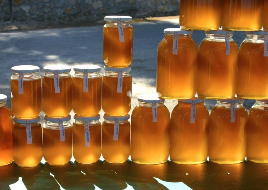 Selling Honey How Much Money Can You Make A Simple Guide Bee Keeper 